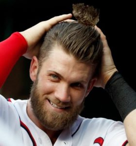 16 Best Aaron Rodgers Haircut 2025: A Timeline of Hairstyles ...