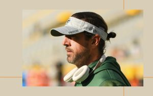 16 Best Aaron Rodgers Haircut 2025: A Timeline of Hairstyles ...