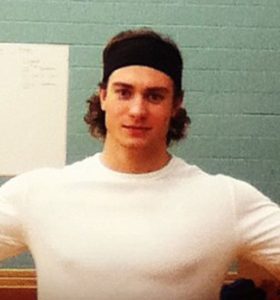 15 Iconic Chris Bumstead Haircuts 2026 (With Pictures) | Straightener Lab